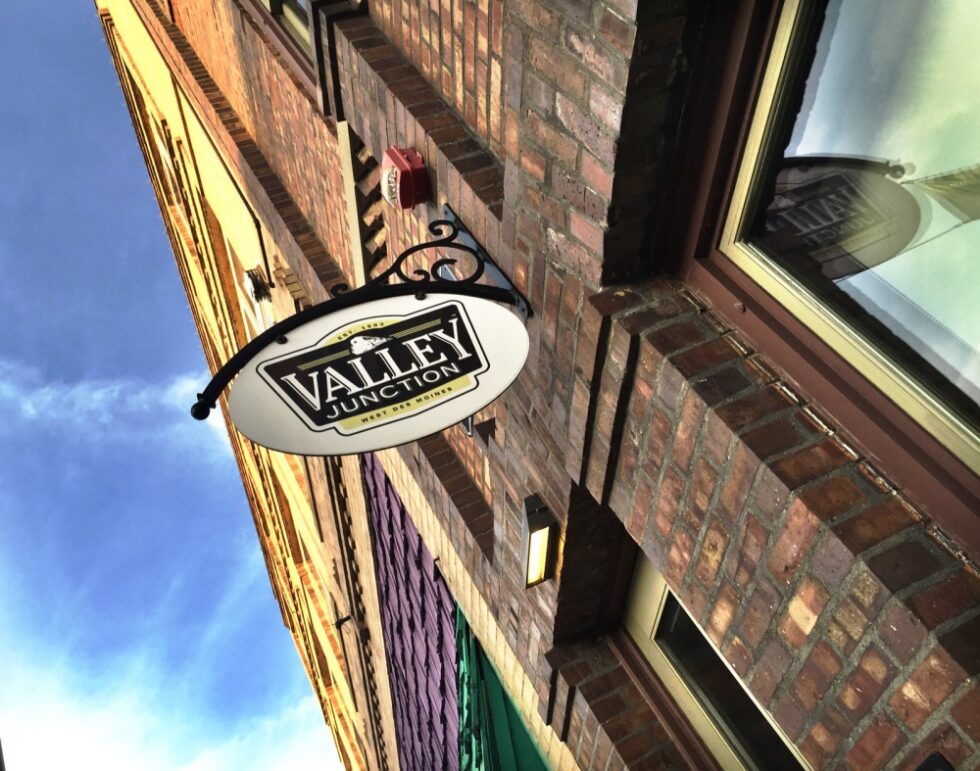 Valley Junction Events, Shopping, Restaurants & Farmers Market in West ...