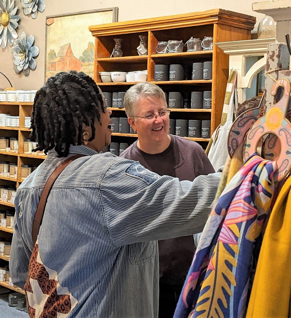 Valley Junction Events, Shopping, Restaurants & Farmers Market in West ...